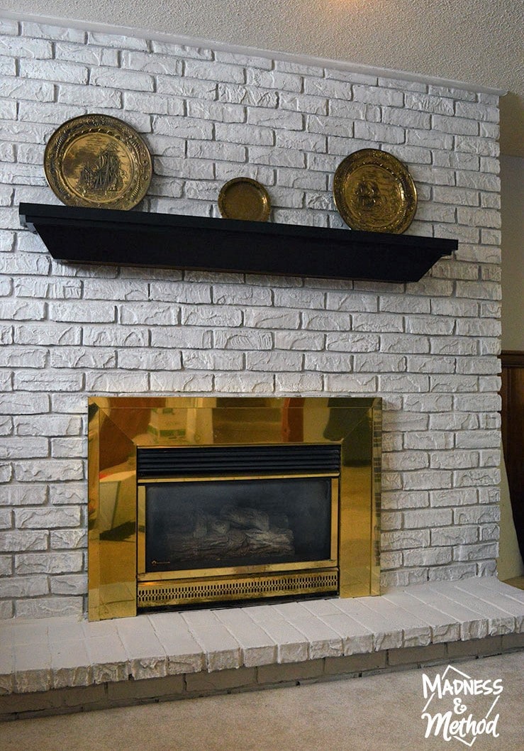 25 Beautiful DIY Brick Fireplace Makeovers