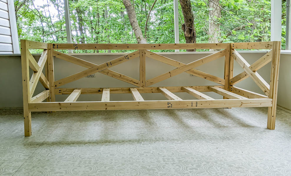 How to Build a DIY Daybed for $50