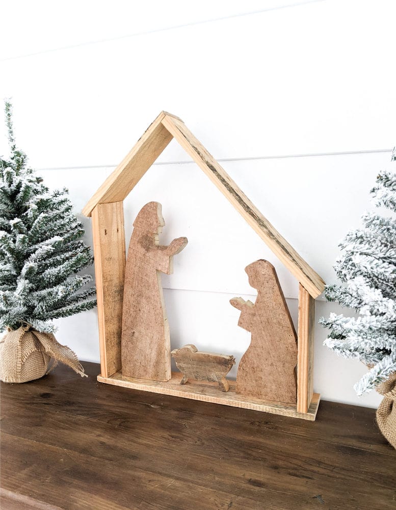 How to Make a Simple DIY Wooden Nativity - Lovely Etc.
