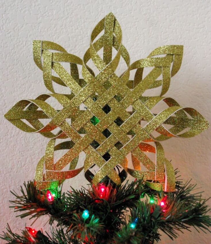 25 Fun & Unique Christmas Tree Topper Ideas