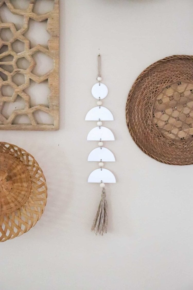 35 Cheap and Easy DIY Wall Art Ideas