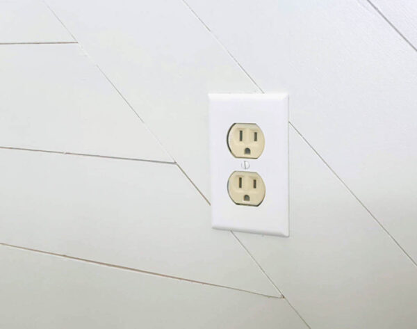 3 Cheap and Easy Ways to Update Ugly Outlets and Light Switches