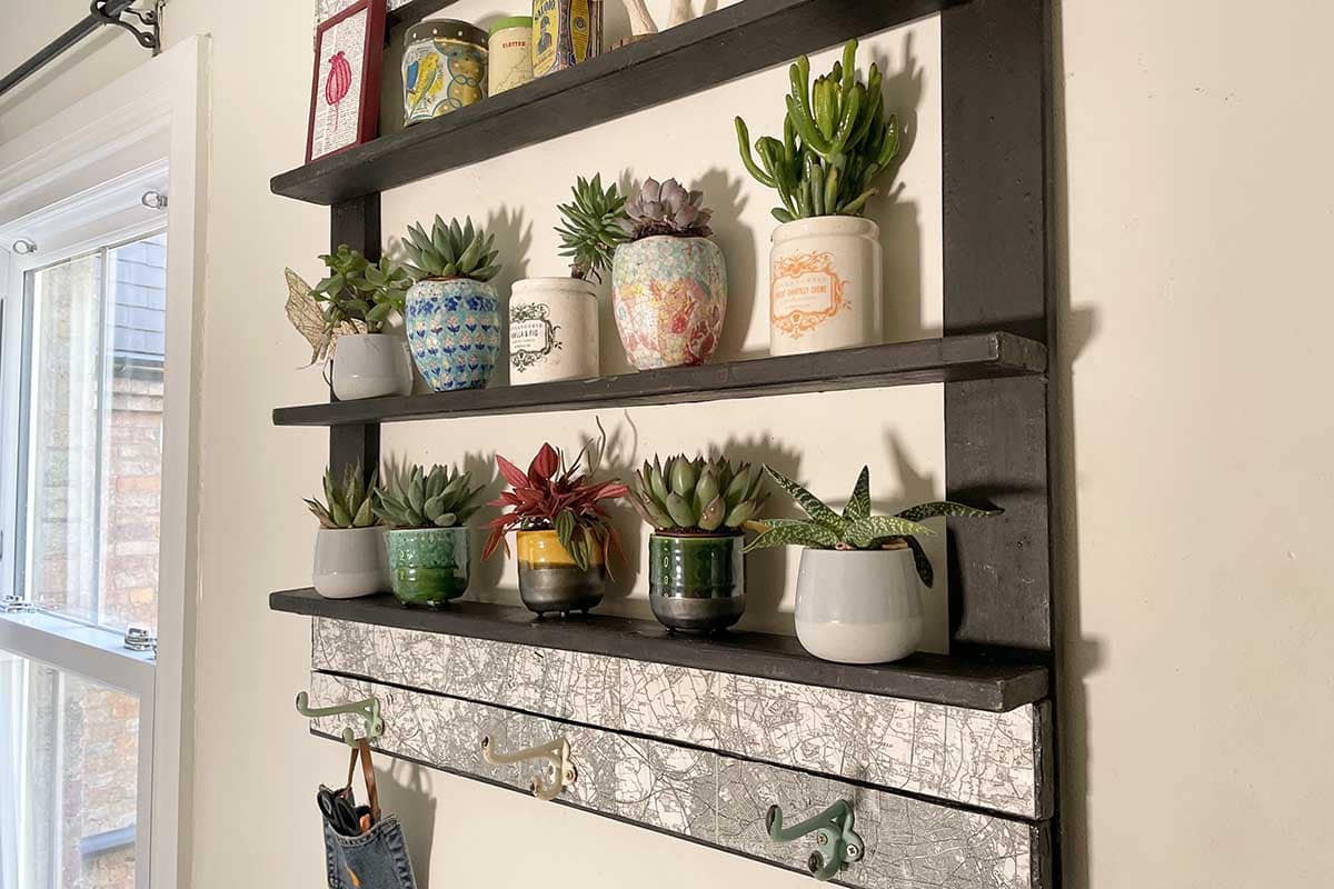 23 Quick and Easy DIY Wall Shelves for Every Room in the House