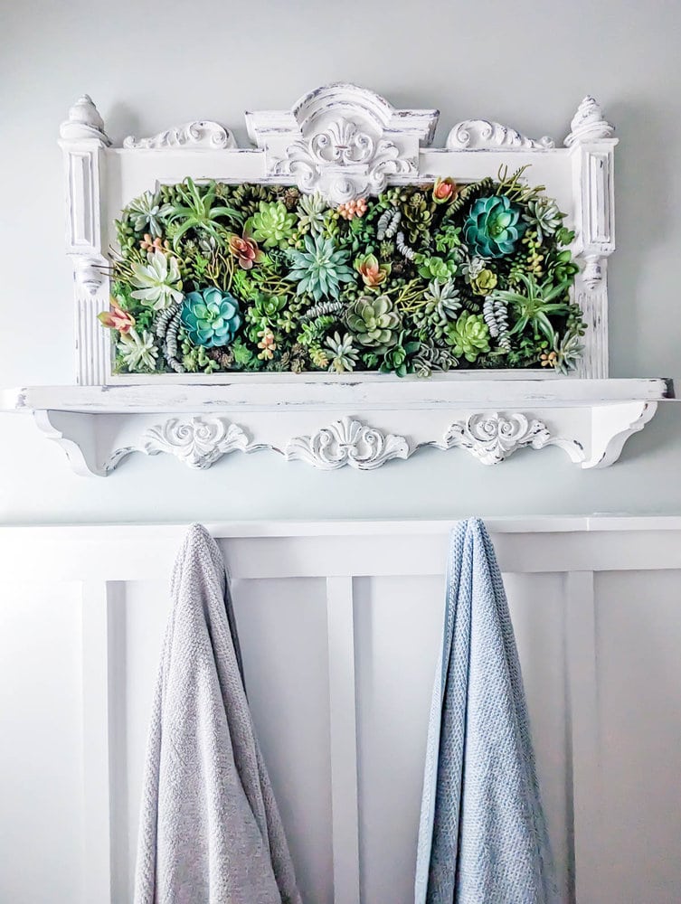 Quick and Easy Bathroom Makeover Using Only Paint and Accessories