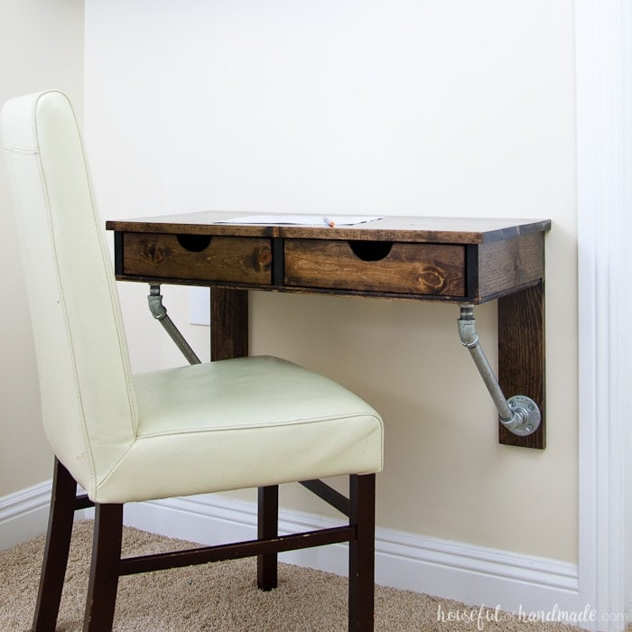 23 Clever DIY Desk Ideas To Upgrade Your Workspace