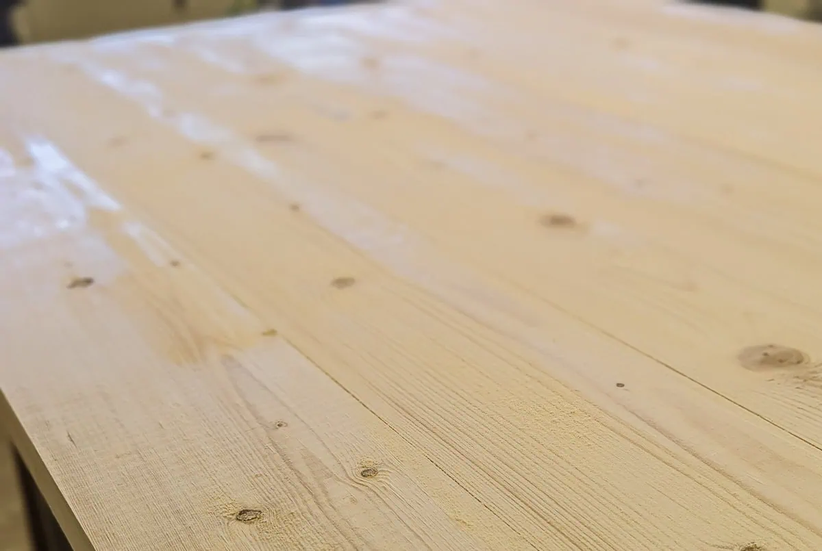 How to Stain Cheap Pine so that it Looks Amazing