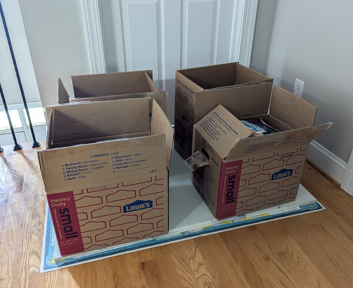 How to Create Beautiful Map Wallpaper Using Vintage Maps