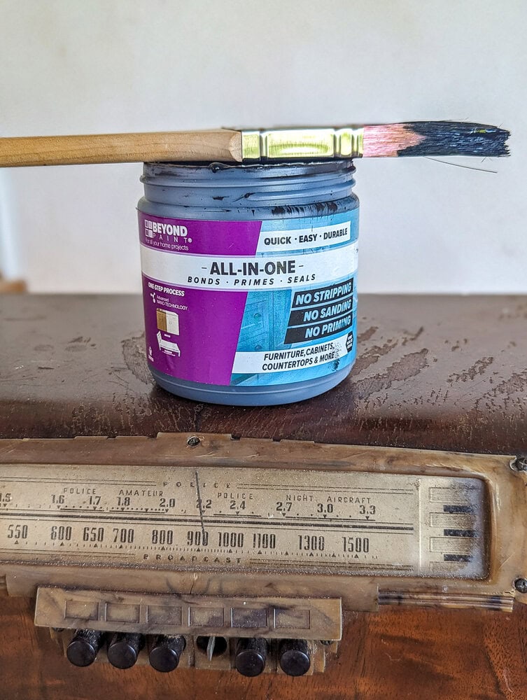 Repurposed Vintage Radio: How to Give an Old Radio New Life